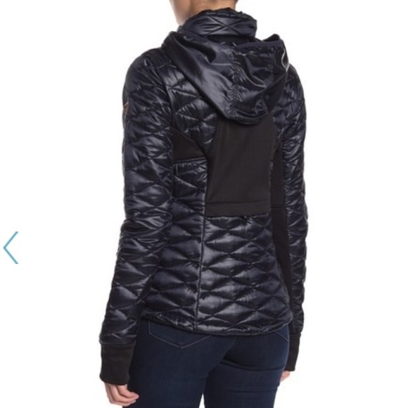 Guess | Jackets & Coats | Guess Quilted Puffer Jacket | Poshmark